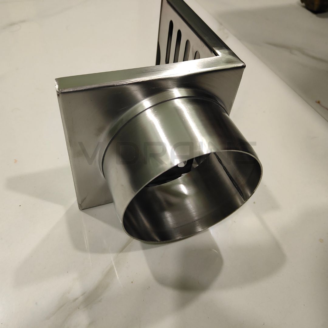 SS 304 L Shape Parapet Corner Side Wall Roof Drainer – V DRAINS